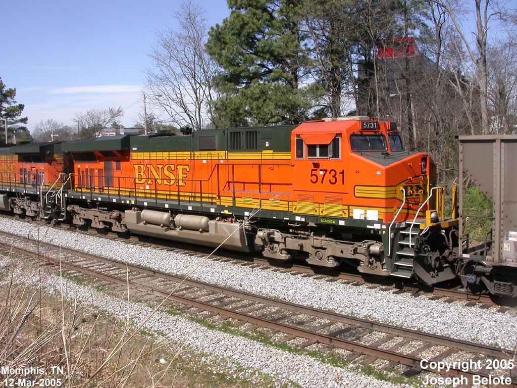 BNSF 5731